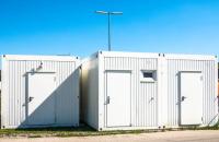 China Detachable Container House 50mm Insulated Wall Panel Steel Structure Expandable Living for sale