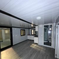 China Prefabricated Expandable Container Home 20FT 40FT Luxury Mobile House 2 3 Bedrooms Steel Frame for sale