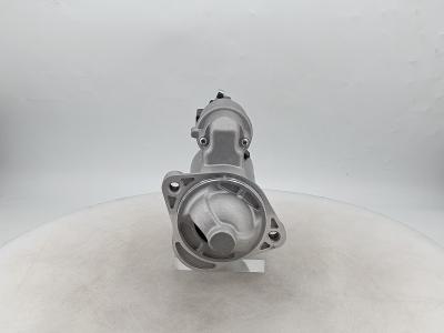 China 24V 8KW 11T Engine Starter Motor for Isuzu Diesel Engines with Accessories for sale