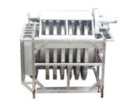 China Grey 2.9KW Rotary Disc Filter 4 Pcs Sludge Screw Press Dewatering Equipment for sale