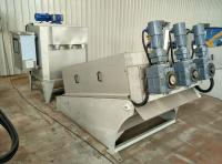 China Anaerobic Sludge Dewatering Multiple Screw Press 3-400 kg/h Capacity Sludge Dehydrator for sale