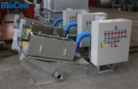 China Volute Sludge Dewatering Machine 9m3/H Screw Press Filter for Waste Activated Sludge for sale