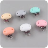 China BPA Free Pacifier Chain Clip Food Grade Silicone Baby Teething Pacifier Clip for sale