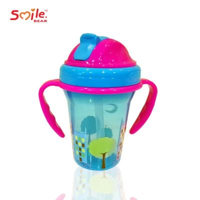 China Safety Infant Sippy Cup BPA Free Plastic Silicone Baby Cups With Handle for sale