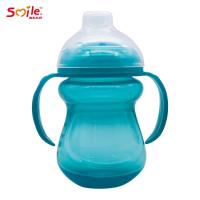 China Arc Type Infant Sippy Cup Eco Friendly Baby Drinking Cup With Handle for sale