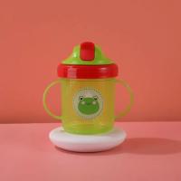 China Kids Training Infant Sippy Cup Leakproof Portable Baby Water Bottle With Straw for sale