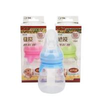 China New Arrival Creative Squeeze Spoon Unbreakable Food Dispenser Feeder Baby Silicone Feeding Bottle with Spoon for sale