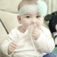 China Design Professional Baby Milk Bottle Silicone  BPA Free Silicone Feeding Baby Bottle for sale