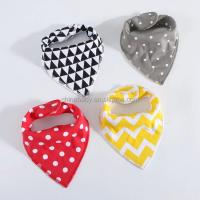 China Hot Sales High Quality Triangle 100% Organic Cotton Bandana Baby Bib for sale