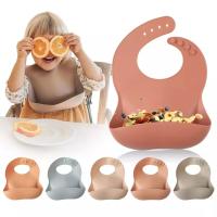 China BPA Free Silicone Feeding Bibs Kids Waterproof Soft Bibs Eco Friendly for sale