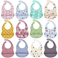 China Silicone Infant Drool Bibs 100% Food Grade Eco Friendly Custom Logo for sale