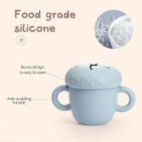 China Bpa Free 	Newborn Feeding Set Reusable Baby Training Silicone Snack Catcher Cup for sale