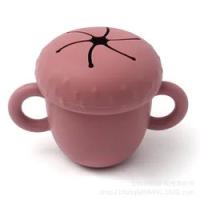 China Bpa Free 	Newborn Feeding Set Reusable Baby Training Silicone Snack Catcher Cup for sale