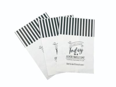 China Aosheng Decorative Paper Gift Bags CMYK Printing Customized For Candy for sale