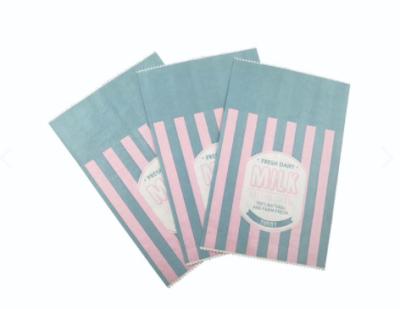 China Offset Printing Decorative Paper Bags / Candy Bags For Birthday Parties for sale