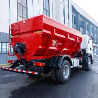 China Auger-driven Bedding Spreader with 115 HP Engine and 8000 KG Load Capacity for Uniform Livestock Bedding for sale