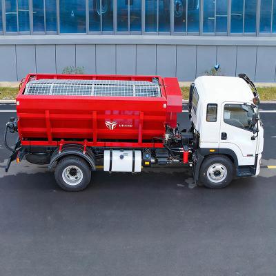 China Durable Sand Bedding Spreader 20000KG Maximum Load For Livestock Barns for sale