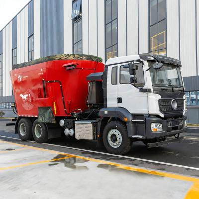 China 40m³ Triple Auger Truck Mounted Mixer Feeder For High Capacity Livestock Operations for sale