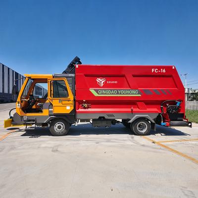 China UHAND FC-16 16 m³ Capacity Self-Propelled Feed Collection Machine with Hydraulic Bilateral Spreading for sale