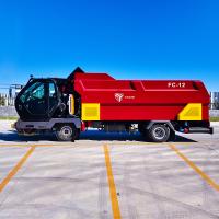 China UHAND FC-16 16m3 Self Propelled TMR Feed Harvester Dairy Farm Equipment for sale