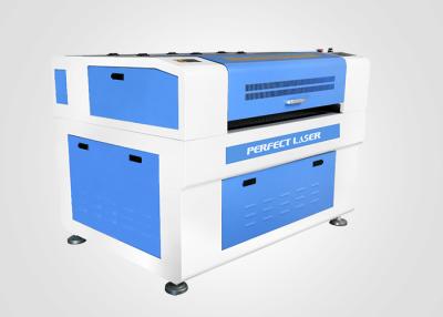 China Co2 Laser Engraving and Cutting Machine For Wood / Seal / Rubber Plate for sale