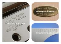 China 20w 30w MINI Handheld Laser Marking Machine For Metal , Portable Small Laser Engraving Machines for sale