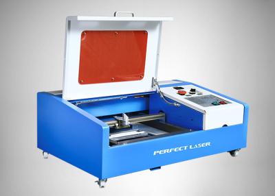 China 40W Water Cooling CO2 Laser Engraving Machine For Advertising Materials for sale