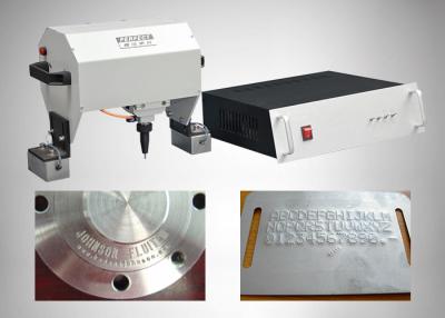China Metal Signs Handheld Dot Peen Marking Machine For Engineering Machinery for sale