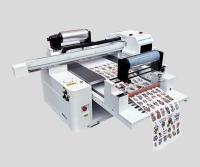 China Small Three-nozzle Acrylic Plastic Crystal Label Roll to Roll UV Flatbed Integrated Printing Machine for sale