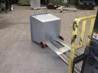 China 350kg Low Profile Dump Hopper Forklift Attachment Metal Self Dumping Hoppers for sale