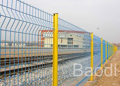 China Railway Vinyl Coated Wire Mesh Fence Low Carbon Steel 50x100mm Mesh Opening Custom Sizes for sale