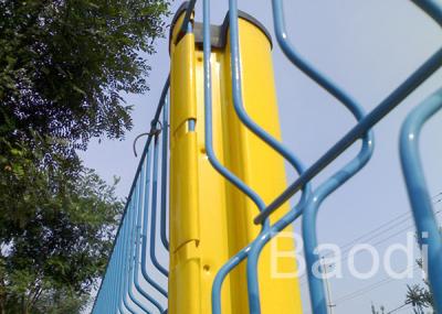 China Triangle Bended PVC Coated Welded Wire Fence Panels 1.8m Height 2.5m Length with Steel Post for sale