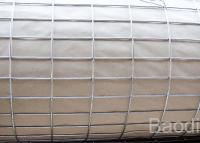 China 2x2 Galvanized Welded Wire Mesh Rolls Firm Structure For Garden Protection for sale
