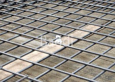 China Welded Thread Bar Steel Reinforcing Mesh 200x200mm 4-12mm Wire for Tunnel Building for sale