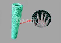 China Hexagonal Chicken Netting Fence Roll 1m 1.2m 1.5m Height PVC Coated Poultry Wire for sale