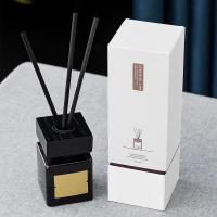 China Black Glass Bottle With Wooden Lid DPMA Aroma Reed Diffuser And Oil 100ml for sale