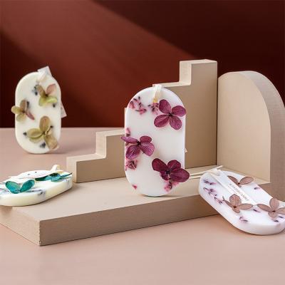 China Dried Flower Fragrance 32.39g Soy Plant Mixed Wax Tablets Wardrobe Purifying Air for sale