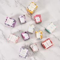 China AROMA HOME Wholesale Luxury Household Gift Set Custom Creative Flower Fragrance Glass Jar Soy Wax Scented Candle for sale