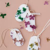 China AROMA HOME Wholesale Handmade Dried Flower Car Home Fragrance Scented Soy Wax Tablets Candle for sale