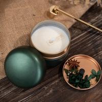 China Wedding Giveaways Dried Flower Fragrance Tin Scented Candle Handmade for sale