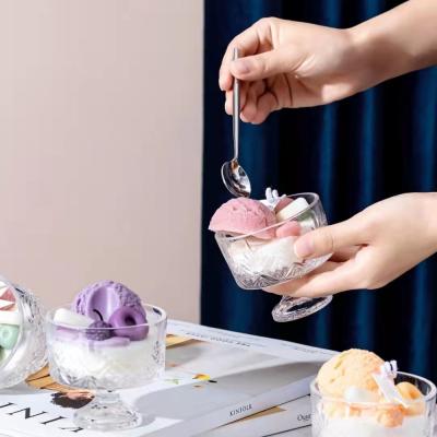 China Soy Wax Candle Scented Small Private Label 140g Ice Cream Scented Candles In Box for sale