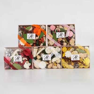 China Dried Flower Cotton Colorful Private Label Fragrance Eternal Potpourri For Home Set Gift for sale