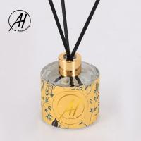 China AROMA HOME Luxury Reed Diffuser Natural Oil Air Freshener Scent Candles Gift Set for sale
