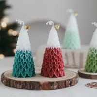 China AROMA HOME Wholesale Luxury Christmas Tree Shape Novelty Soy Wax Scented Candle for sale