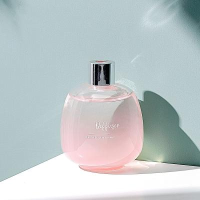 China Rose Flower Room Glass Bottle Aromatic Oil Stick Reed Diffuser For Home for sale