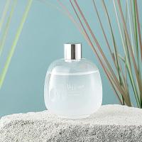 China Rose Flower Room Glass Bottle Aromatic Oil Stick Reed Diffuser For Home for sale