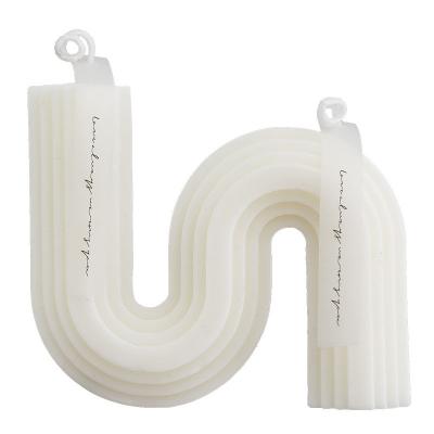 China AROMA HOME Luxury Aromatherapy Pink White Soy Wax Scented Candle S Shaped for sale