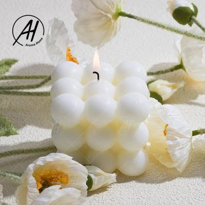 China Aromatherapy Custom Vegan Scented Soy Wax Angle Candles Cube Shaped for sale