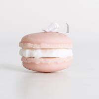 China Safe Unique Macaron Handmade Scented Candles With Delicate Colors for sale