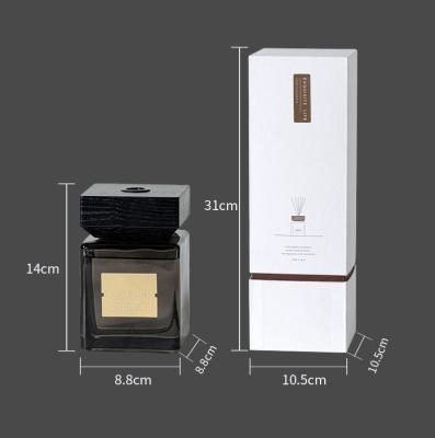 China West Moss Air Fragrance Wood Cover Square Bottle Fire Free Aromatherapy Essential Oil for sale